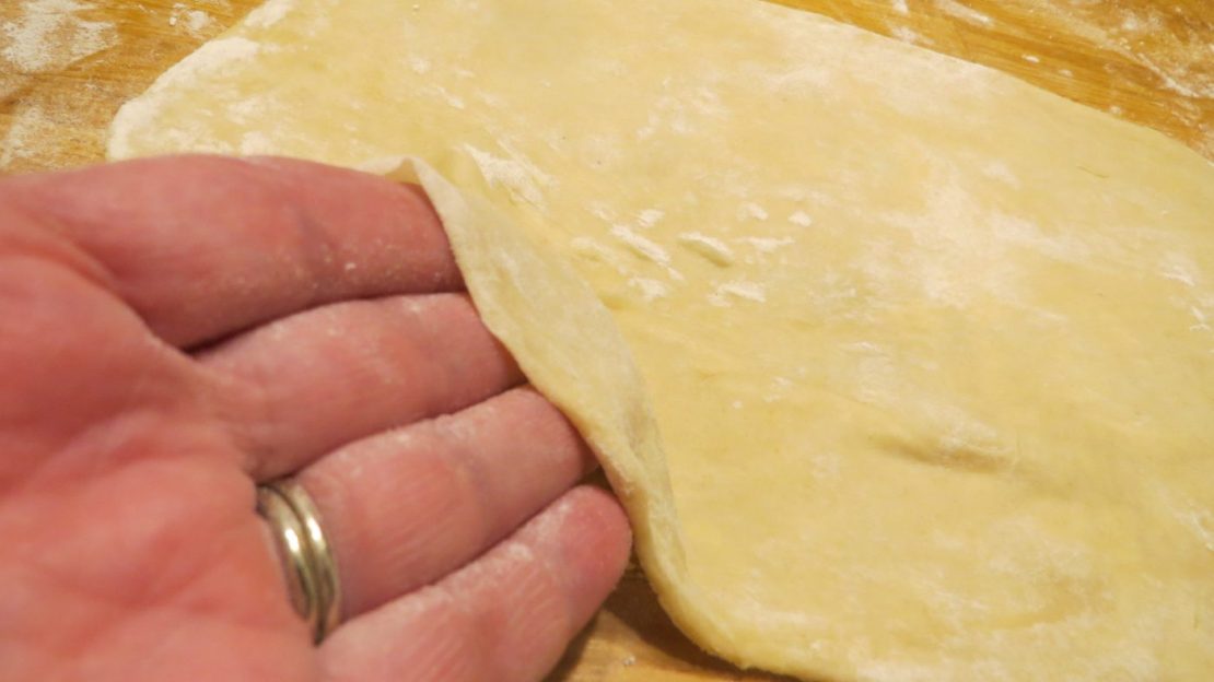 Layered Indian Flatbread (Paratha) - Everyday Homemaking