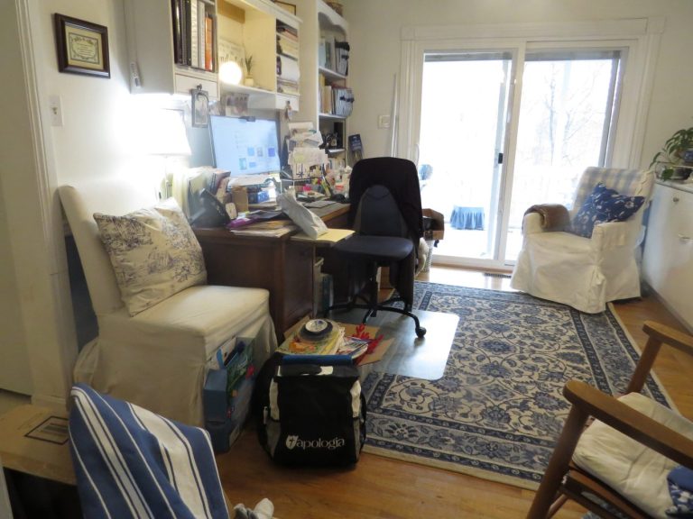 My Office Overhaul (Part 1) - Everyday Homemaking