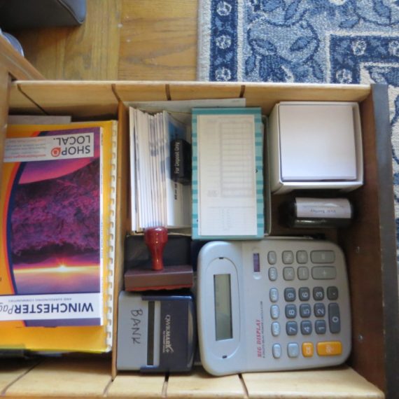 My Office Overhaul (Part 1) - Everyday Homemaking